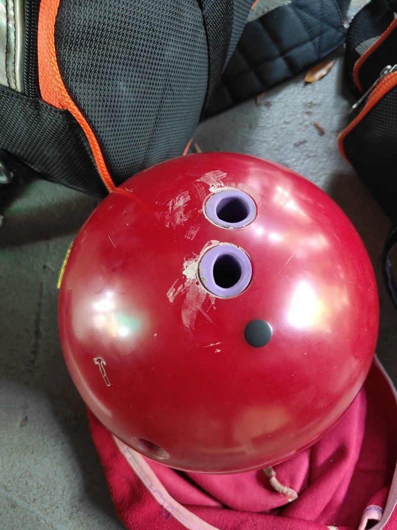 Hammer Legend Bowling Ball, Sports Equipment, Sports & Games, Billiards ...