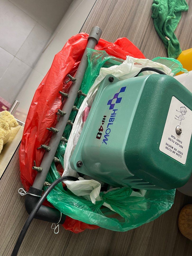 Hiblow 40 air pump aquarium aeration, Pet Supplies, Homes & Other Pet ...