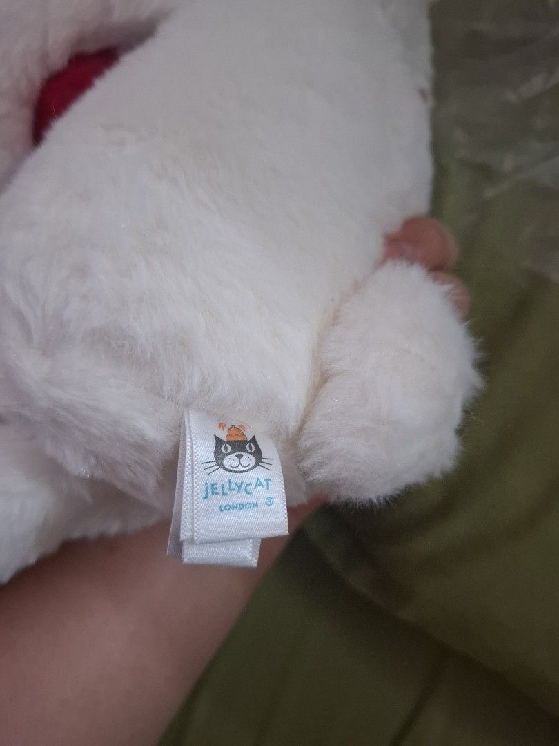 Jellycat London White Bunny with Red Heart Plush, Hobbies & Toys, Toys ...