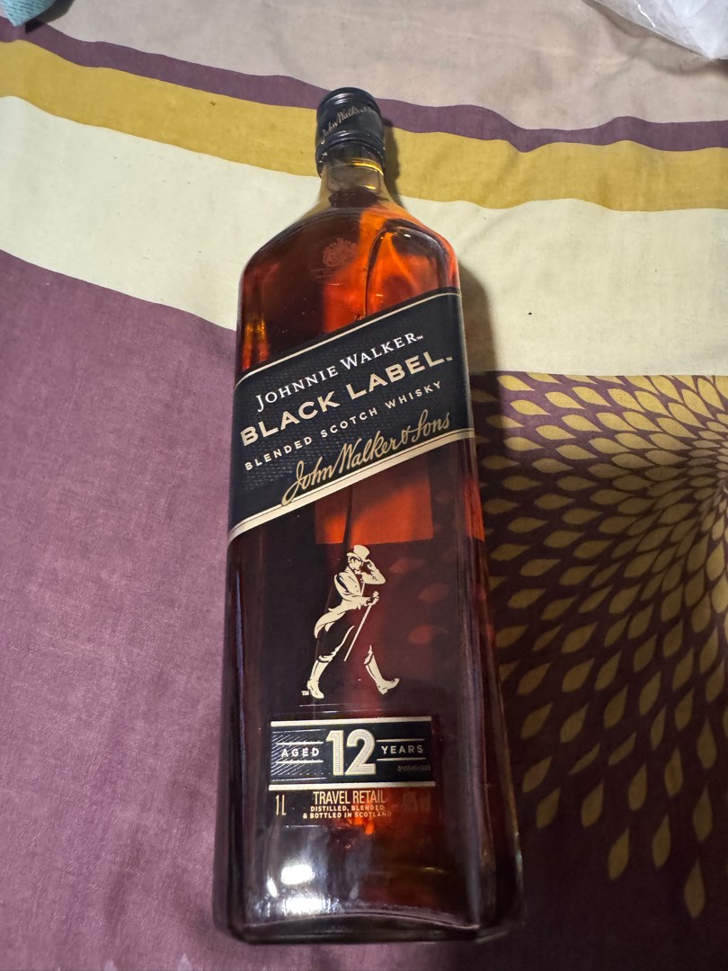 Johnnie Walker Black Label 12 Year Old 1L, Food & Drinks, Alcoholic ...
