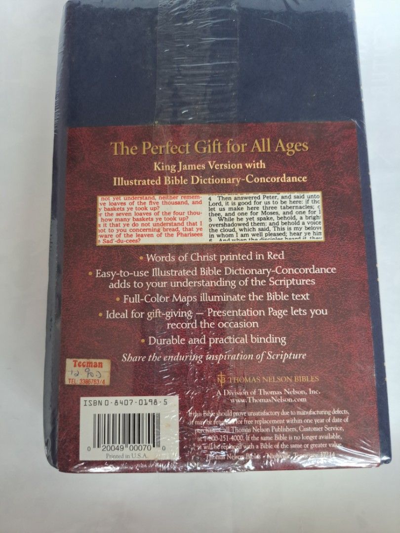 King James Gift and Award Bible, Hobbies & Toys, Books & Magazines ...