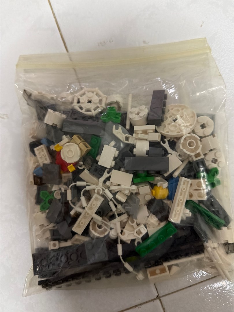 LEGO Bricks - Assorted Pieces, Hobbies & Toys, Toys & Games on Carousell