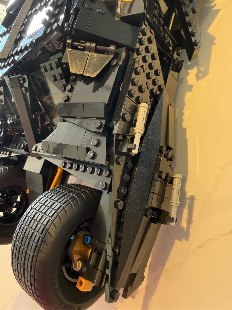 LEGO DC Comics Super Heroes The Tumbler 76023, Hobbies & Toys, Toys ...