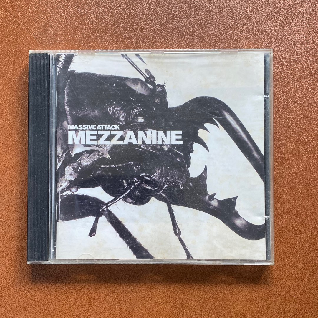 Massive Attack: Mezzanine. (CD Album, 1998). Virgin., Hobbies & Toys ...
