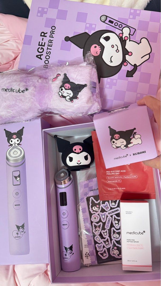 Medicube x Kuromi AGE-R Booster Pro Facial Device, Beauty & Personal ...