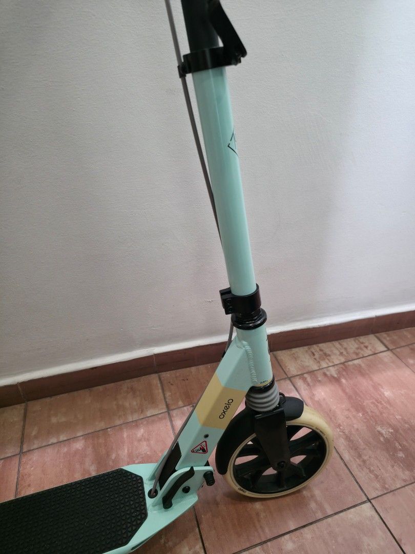 Oxelo Adult Scooter Town T7XL - Green, Sports Equipment, Sports & Games ...