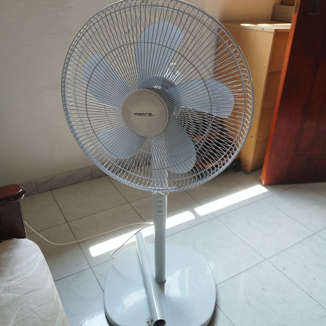 Mistral 16" Electric Stand Fan, Furniture & Home Living, Lighting ...