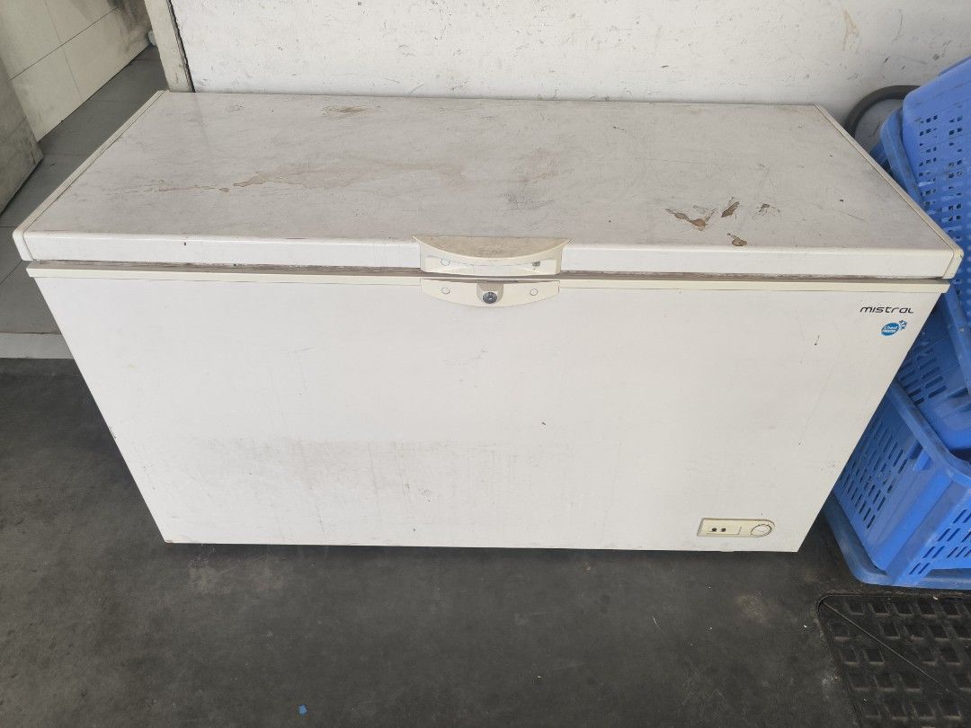 Mistral Chest Freezer, TV & Home Appliances, Kitchen Appliances ...