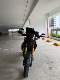 MT03 stock exaust ( rent), Motorcycles, Motorcycle Accessories on Carousell