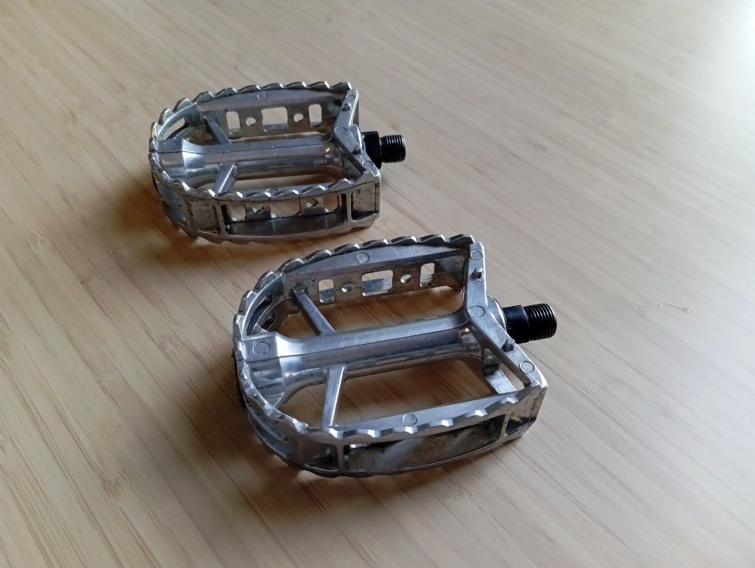 MTB Pedals Bearclaws made in SR Japan Hollow, Tuned by a stepped ...