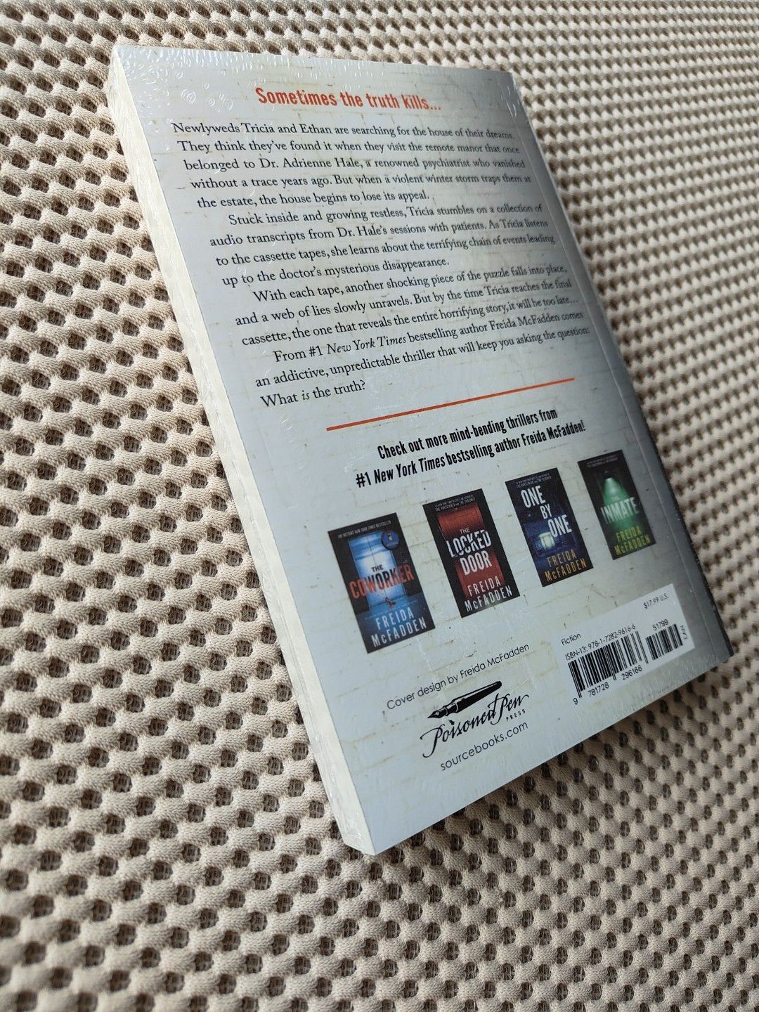 Never Lie Freida McFadden, Hobbies & Toys, Books & Magazines, Fiction ...