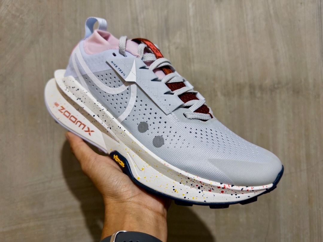 Nike ZoomX Zegama Trail Running Shoes, Men's Fashion, Footwear ...