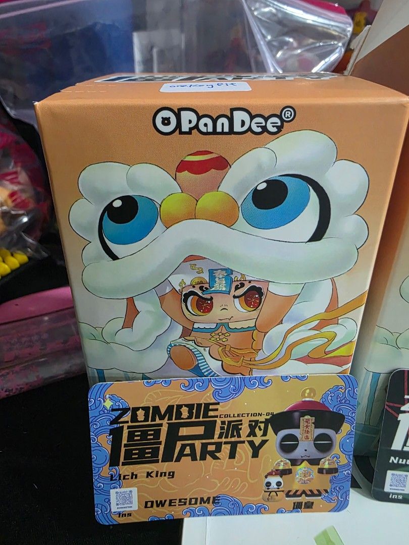 Opandee Zombie 4 Party big n small secret, Hobbies & Toys, Toys & Games ...