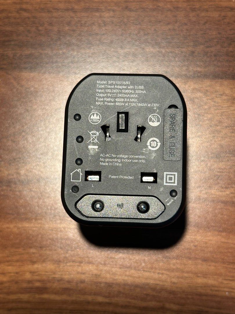 Philips Universal Travel Adapter SPS1001A/93, TV & Home Appliances ...