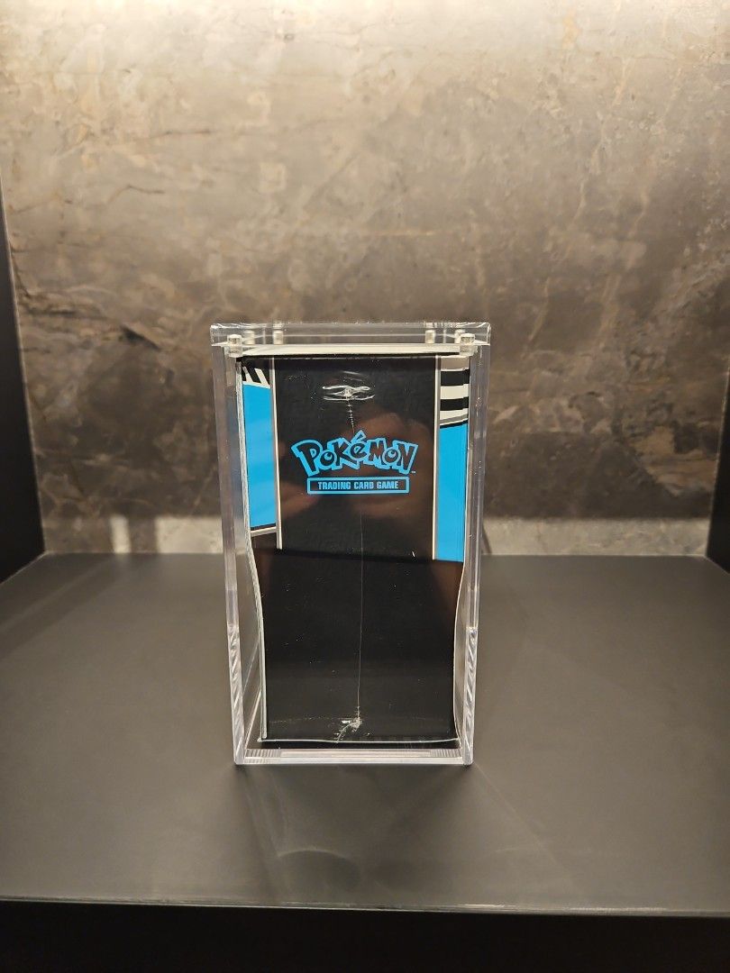 Pokemon TCG Card Black Bolt Elite Trainer Box (ETB) With FREE Acrylic ...