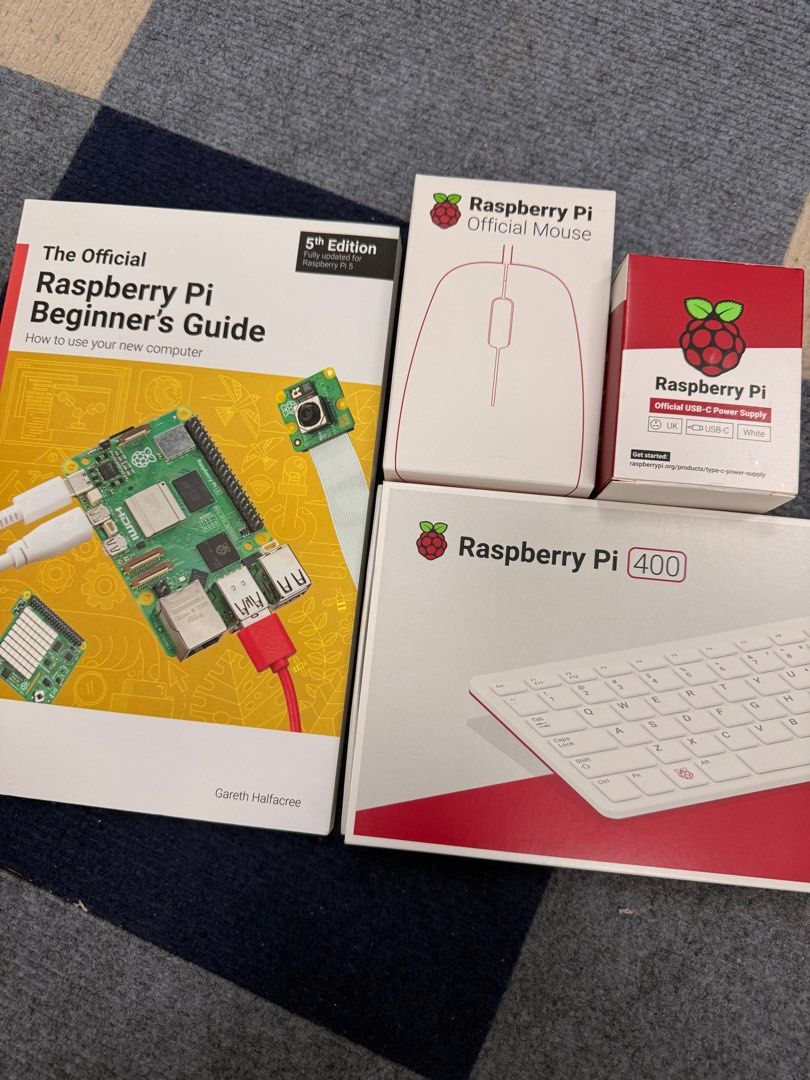 Raspberry Pi 400 Kit - Beginner's Guide, Mouse, Power Supply, Computers ...
