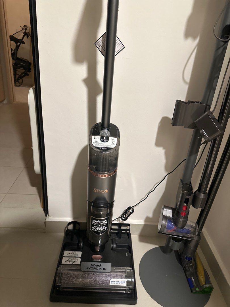 Shark HydroVac Cordless Vacuum Cleaner, TV & Home Appliances, Vacuum ...