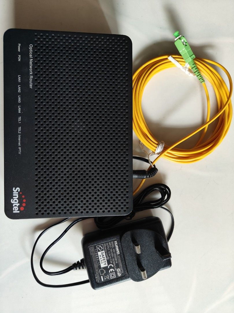 Singtel WiFi Gigabit Router AC Plus, Computers & Tech, Parts ...