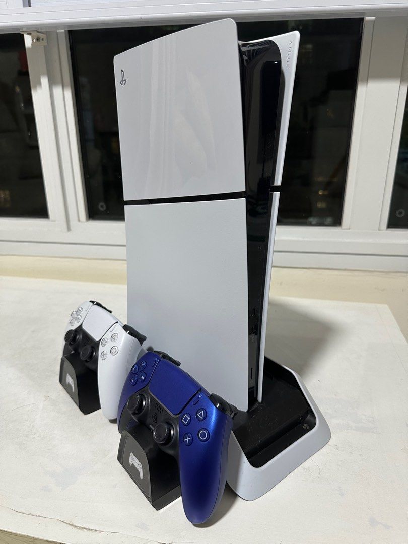 Sony PlayStation 5 Digital Edition Bundle, Video Gaming, Video Game ...