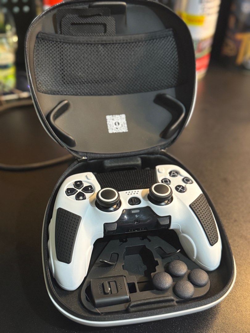 Sony PlayStation 5 DualSense Edge Wireless Controller, Video Gaming ...