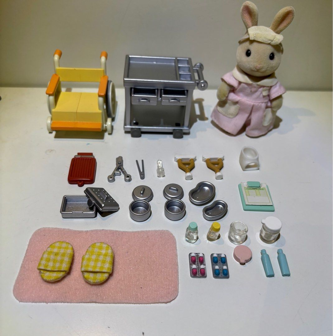 Sylvanian Family Nurse Set, Hobbies & Toys, Toys & Games on Carousell