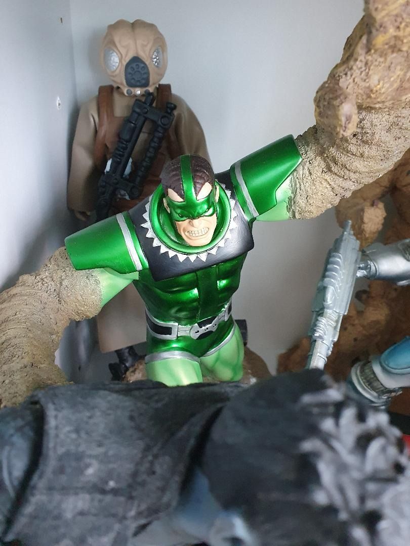 The Joker and Harley Quinn., Sandman Statue, Spiderman (in Spider Truck ...