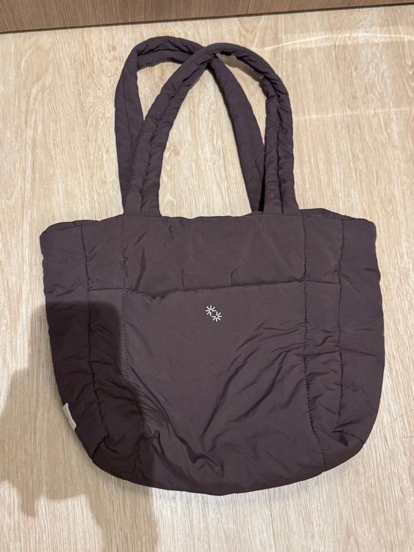 The Paper Bunny Puffer Shopper - Brunette, Women's Fashion, Bags ...