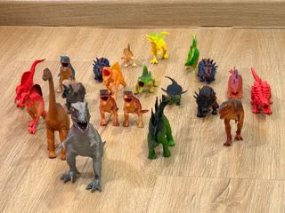 Dinosaur world Toy Figure with Activity Play Mat & Trees playset ...