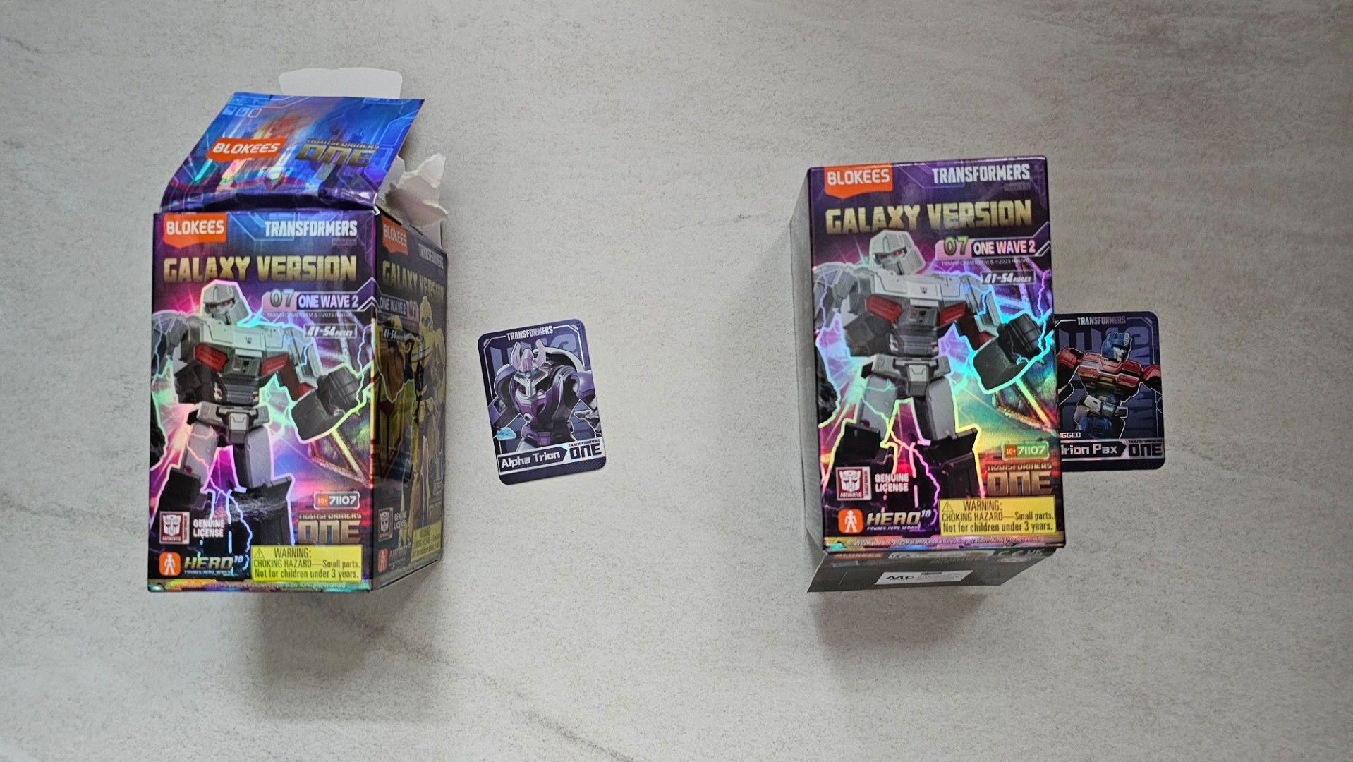 Transformers Galaxy Version Figure with Cards, Hobbies & Toys, Toys ...