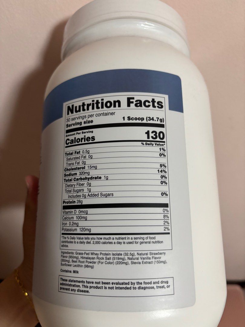 Transparent Labs 100% Grass-Fed Whey Protein Isolate - Strawberry ...