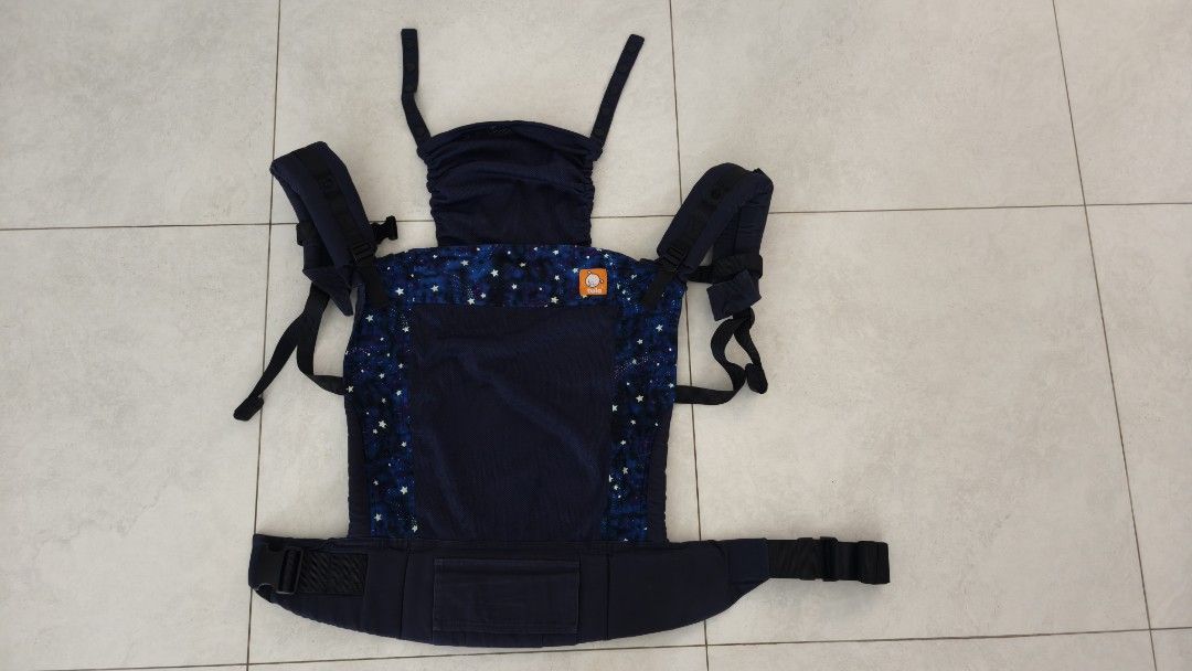 Tula Baby Carrier - Night Sky, Babies & Kids, Going Out, Carriers ...