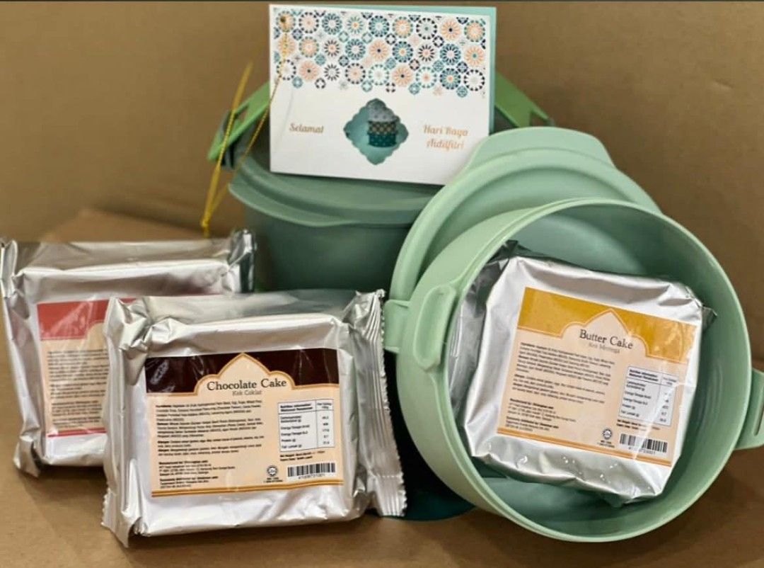 TUPPERWARE RAYA CAKE GIFT SET 2026, Furniture & Home Living ...