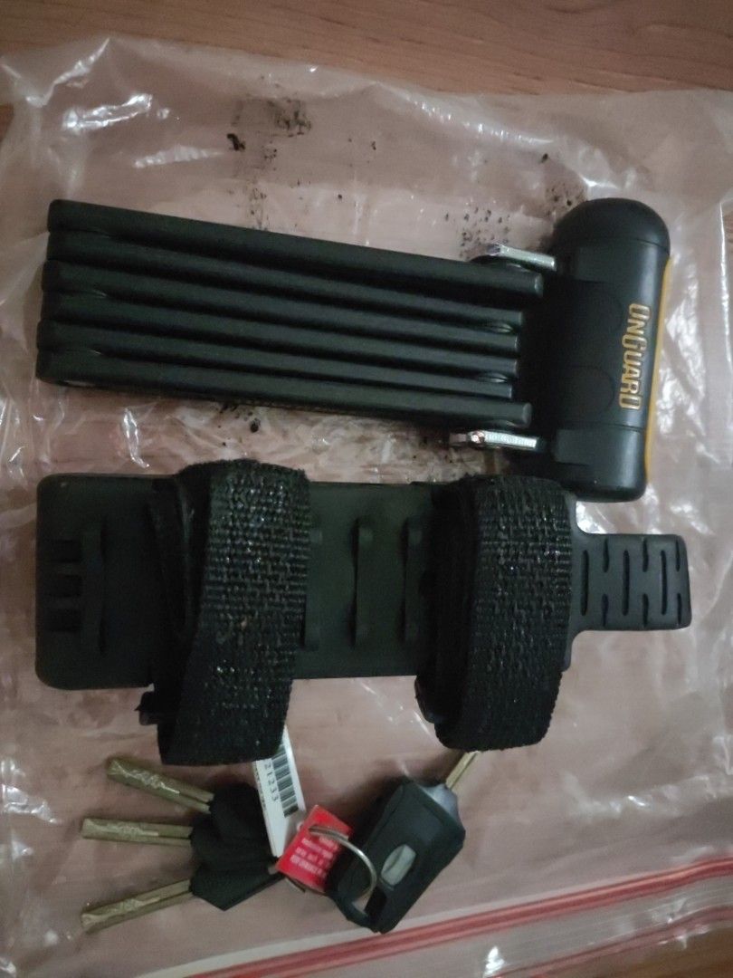 Onguard Folding Bike Lock with Keys, Sports Equipment, Bicycles & Parts ...