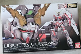Bandai PG Gunpla RX-0 Unicorn Gundam 03 Phenex NARRATIVE Ver. (Pbandai ...