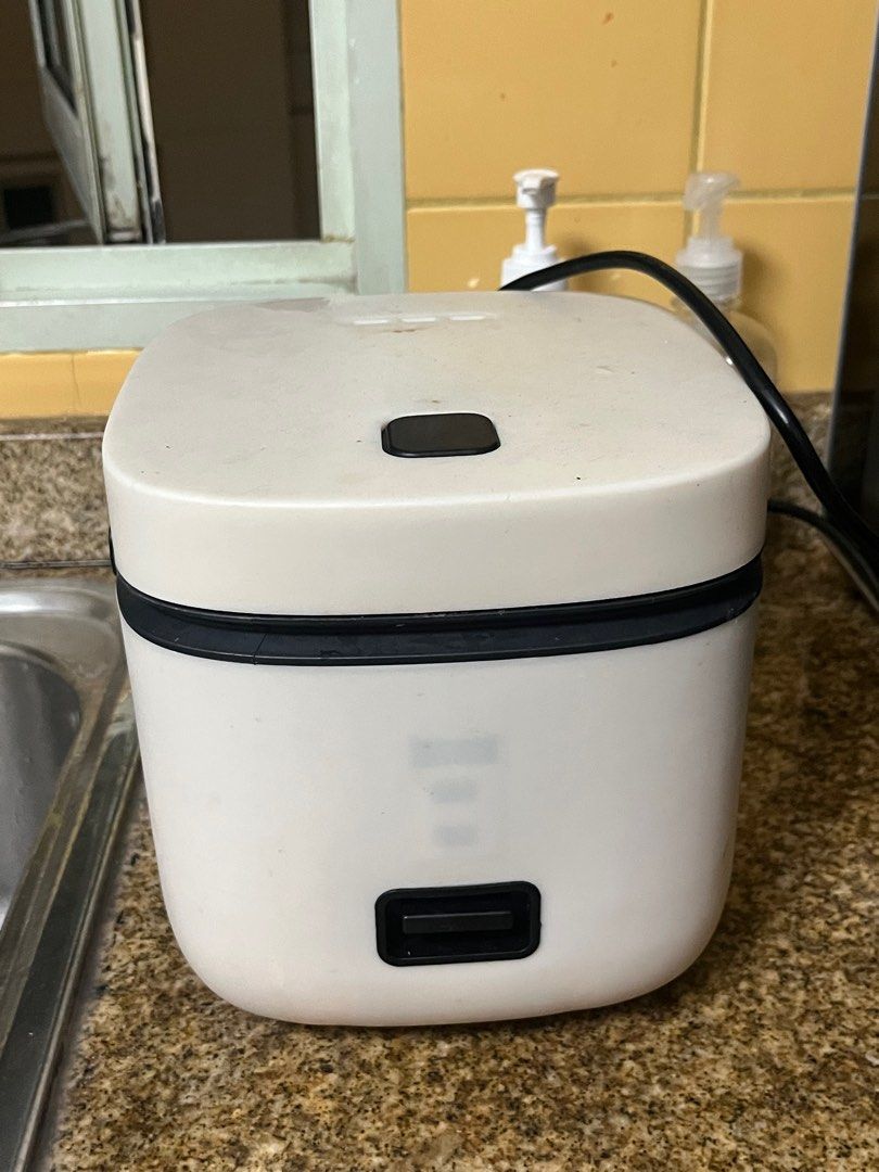 White Mini Rice Cooker, TV & Home Appliances, Kitchen Appliances ...