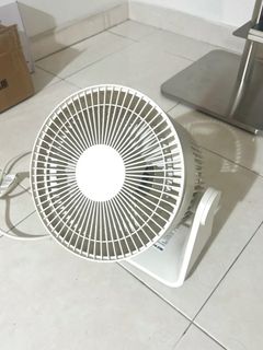 Philips Table Fan 2000 Series, Furniture & Home Living, Lighting & Fans ...