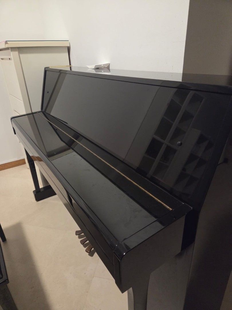 Yamaha M108-T Upright Piano, Hobbies & Toys, Musical Instruments on ...