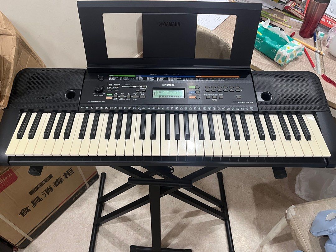 Yamaha PSR-E253 Digital Keyboard / piano with Stand, Hobbies & Toys ...