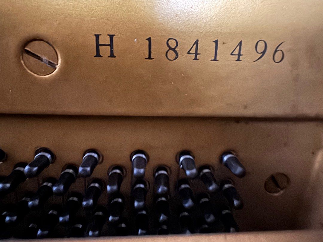 Yamaha U1 upright piano made in Japan, Hobbies & Toys, Musical ...