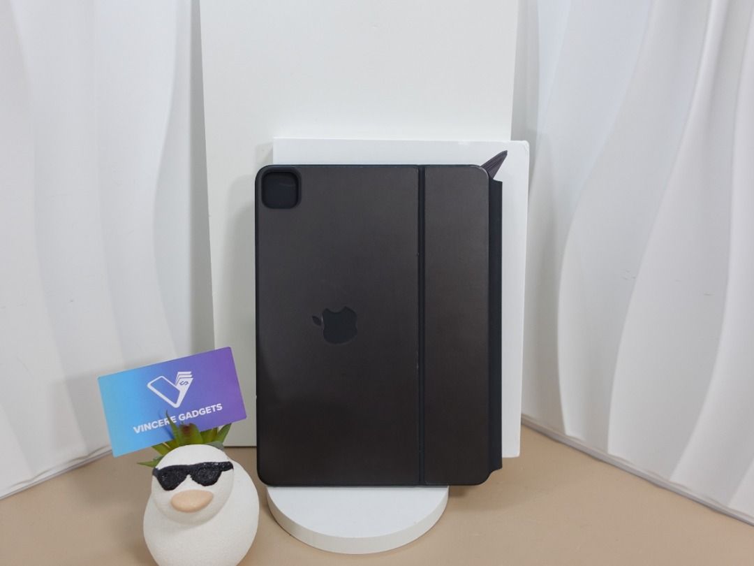 Apple Magic Keyboard, Mobile Phones & Gadgets, Mobile & Gadget ...