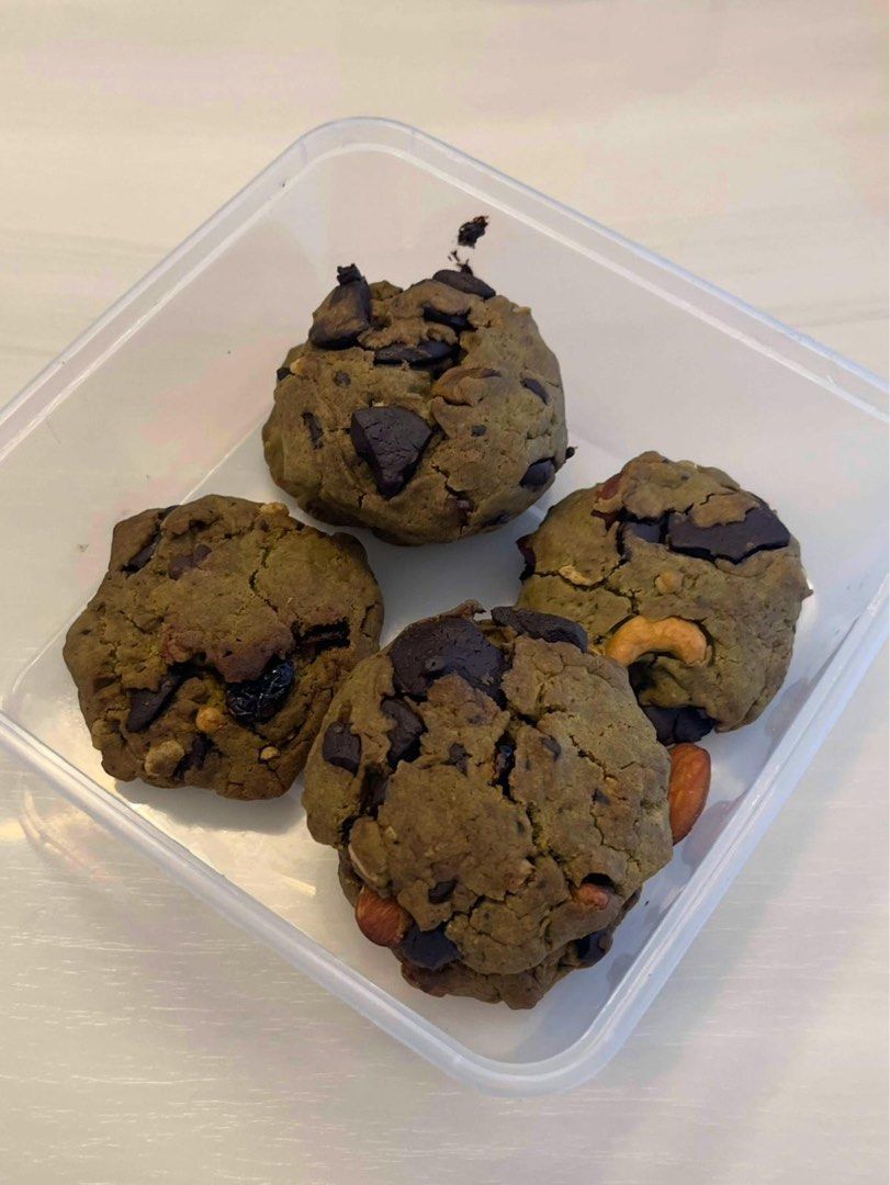 Addictive matcha dark choc cookies🤤, Food & Drinks, Homemade Bakes on ...