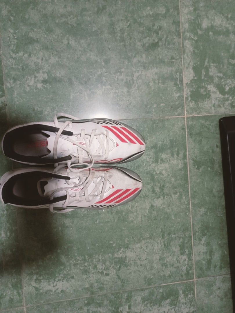 Adidas messi f50 acads, Sports Equipment, Sports & Games, Racket & Ball ...