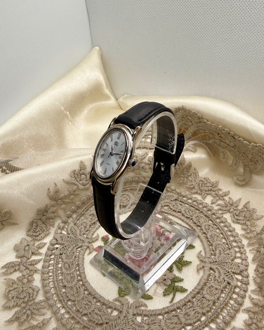 Alba by Seiko Silver Oval Watch (Extremely rare), Women's Fashion ...