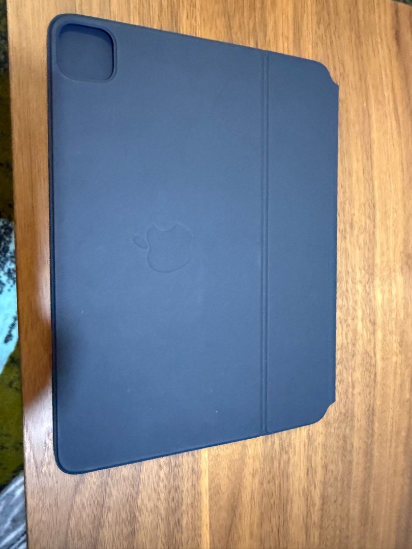 Apple Magic Keyboard for iPad Air, Computers & Tech, Parts ...