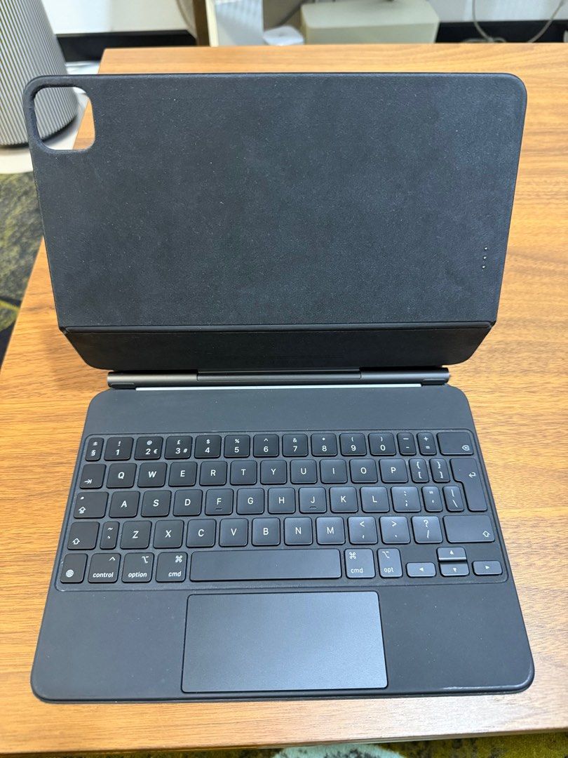 Apple Magic Keyboard for iPad Air, Computers & Tech, Parts ...