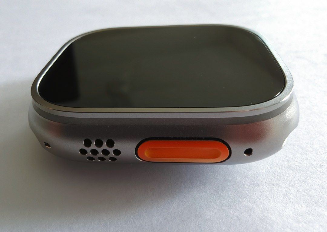Apple Watch Ultra Titanium 1 - 90% Batt Clean Near Mint (unit only ...
