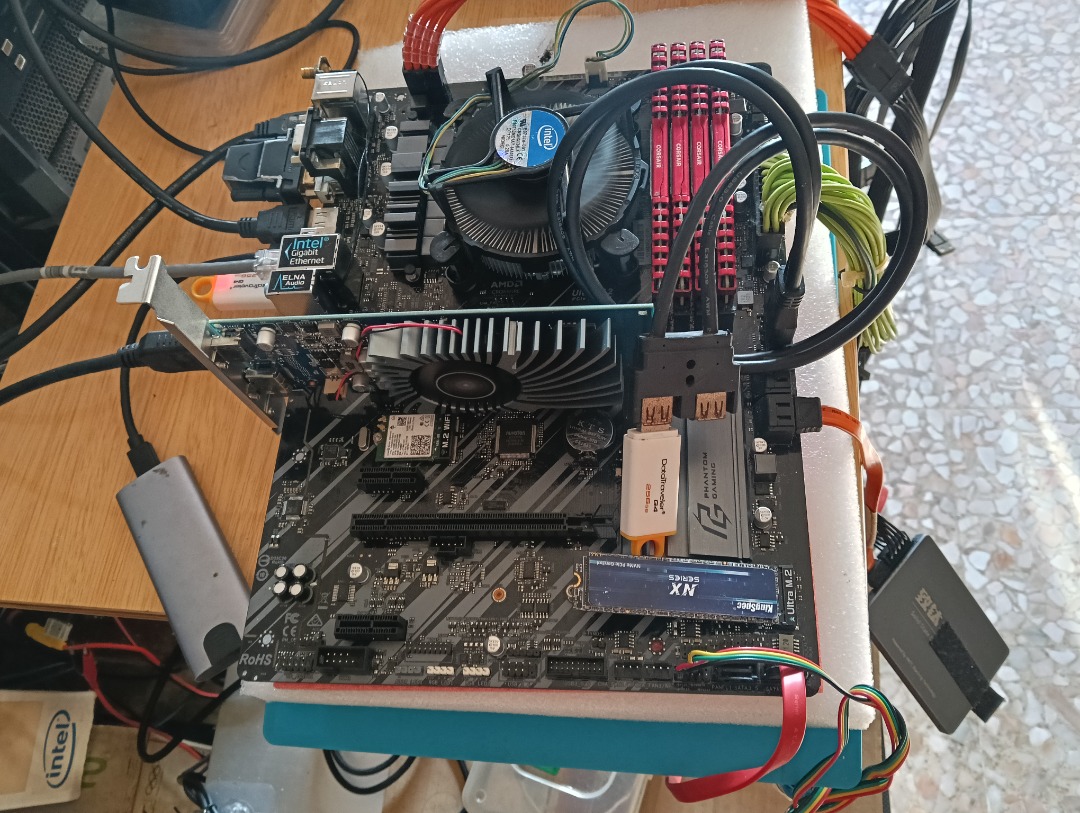 ASRock Phantom Gaming 4 Motherboard Z390, Computers & Tech, Parts ...