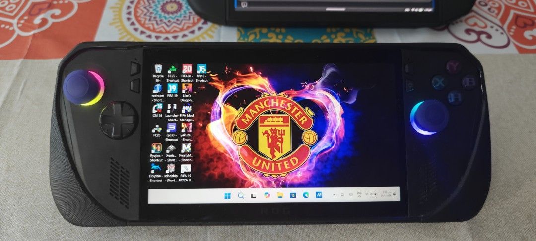 ASUS ROG Ally X for sale, Video Gaming, Video Game Consoles, Others on ...