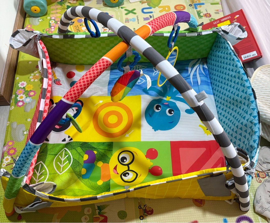 Baby Einstein Patch's 5-in-1 Color Playspace Activity Play Gym & Ball ...