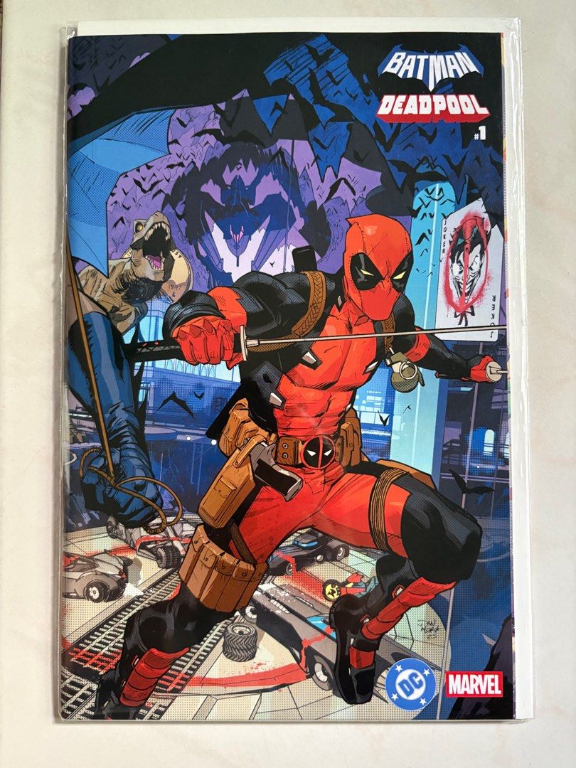 Batman/Deadpool #1 Comic Book - Marvel/DC, Hobbies & Toys, Books ...